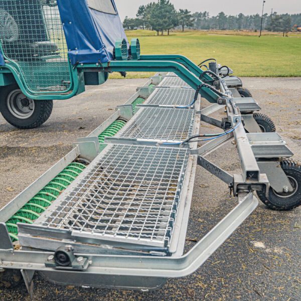 Ball Picker with hydraulic or manual emptying - Range Servant